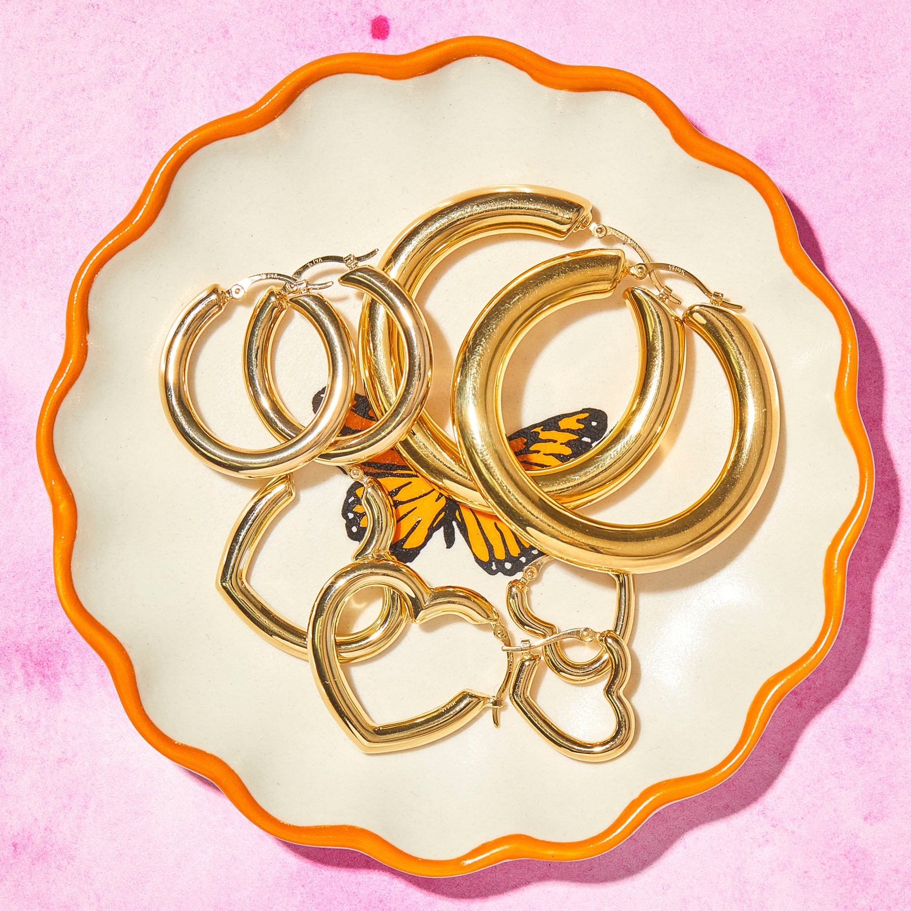 Heart Helium Hoops – Ariel Gordon