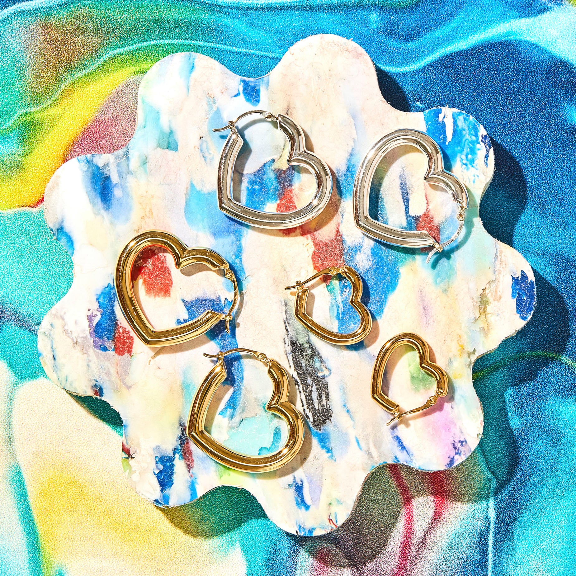 Heart Helium Hoops – Ariel Gordon